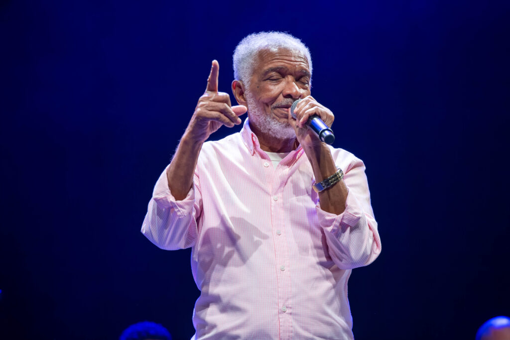 Festival de Verão de Manguinhos recebe o sambista Nelson Rufino neste ...